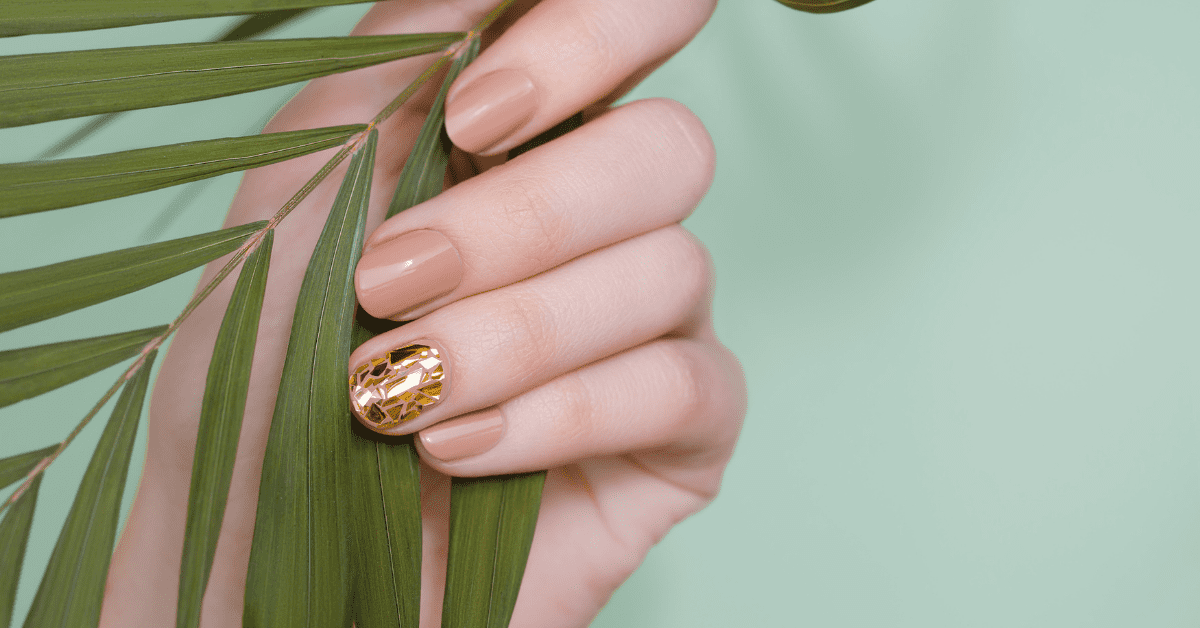 Should you stop getting your nails done when you’re having IVF? - Best ...